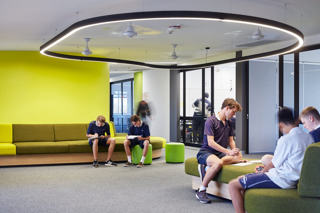 Shenton College, Stage 2 | icon